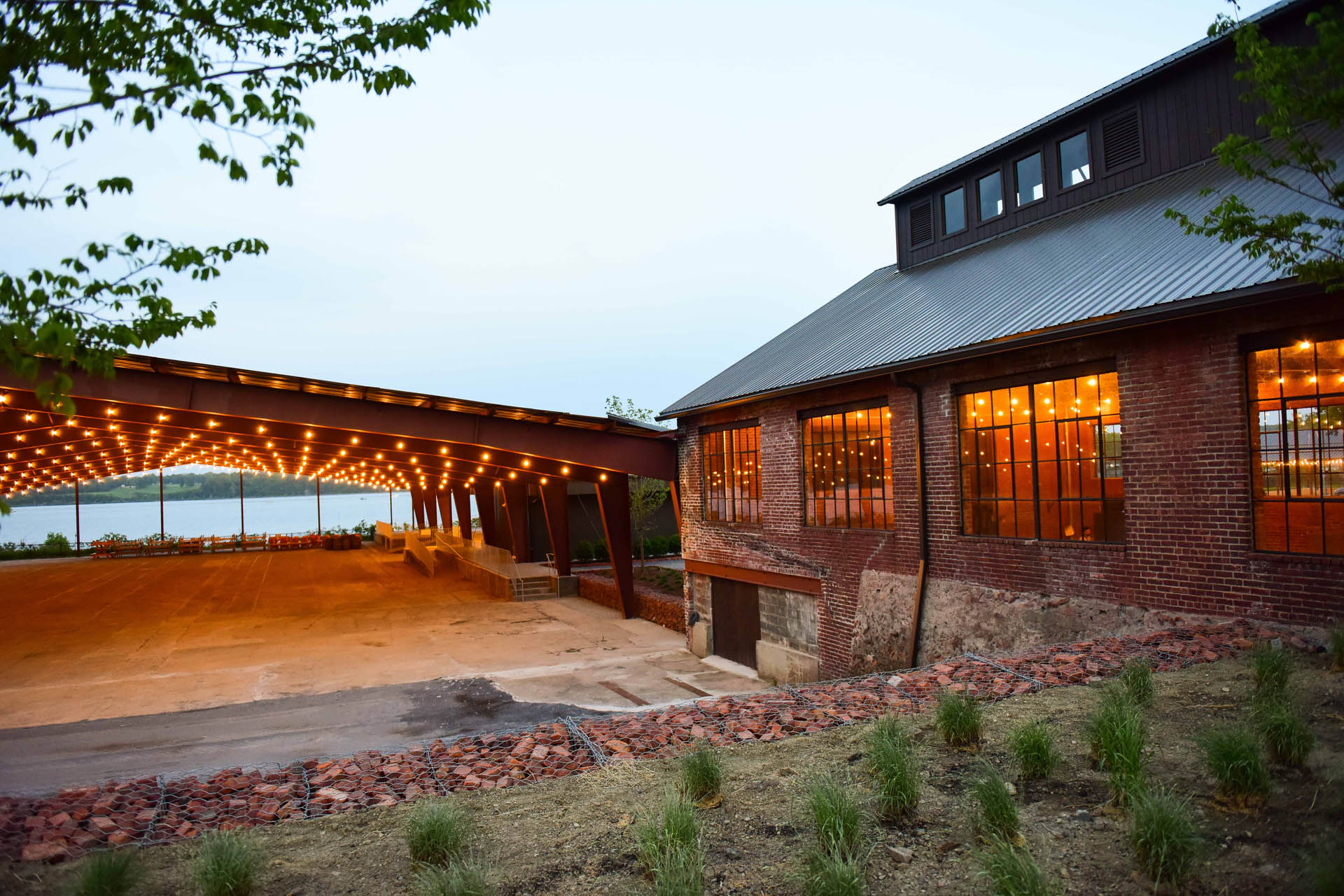 Forget Big Mac On NY State Thruway; Eastwind Hotels Opens Second ...